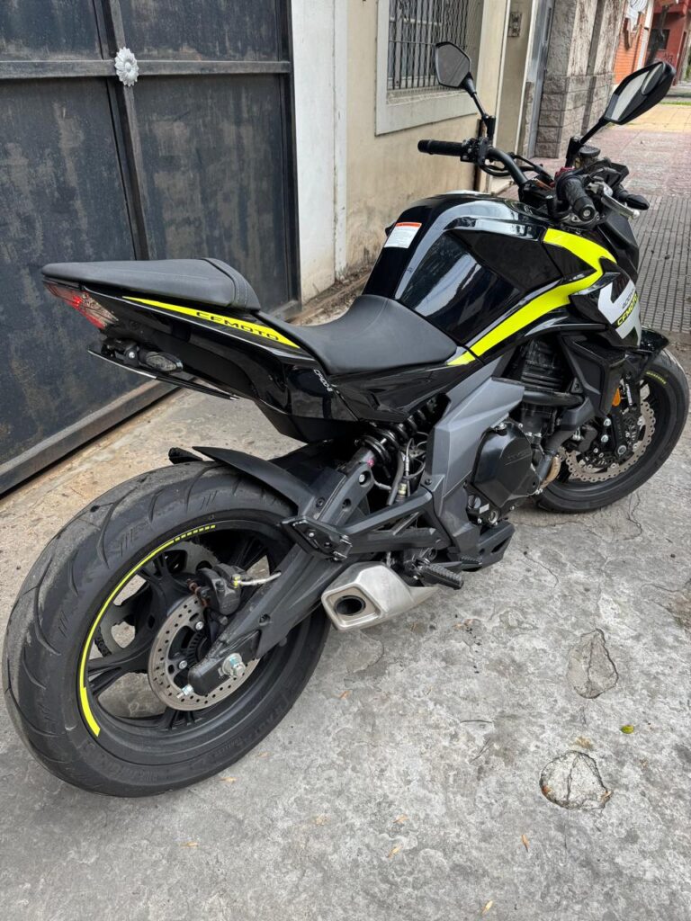 CF MOTO NK 400 – Motoventa